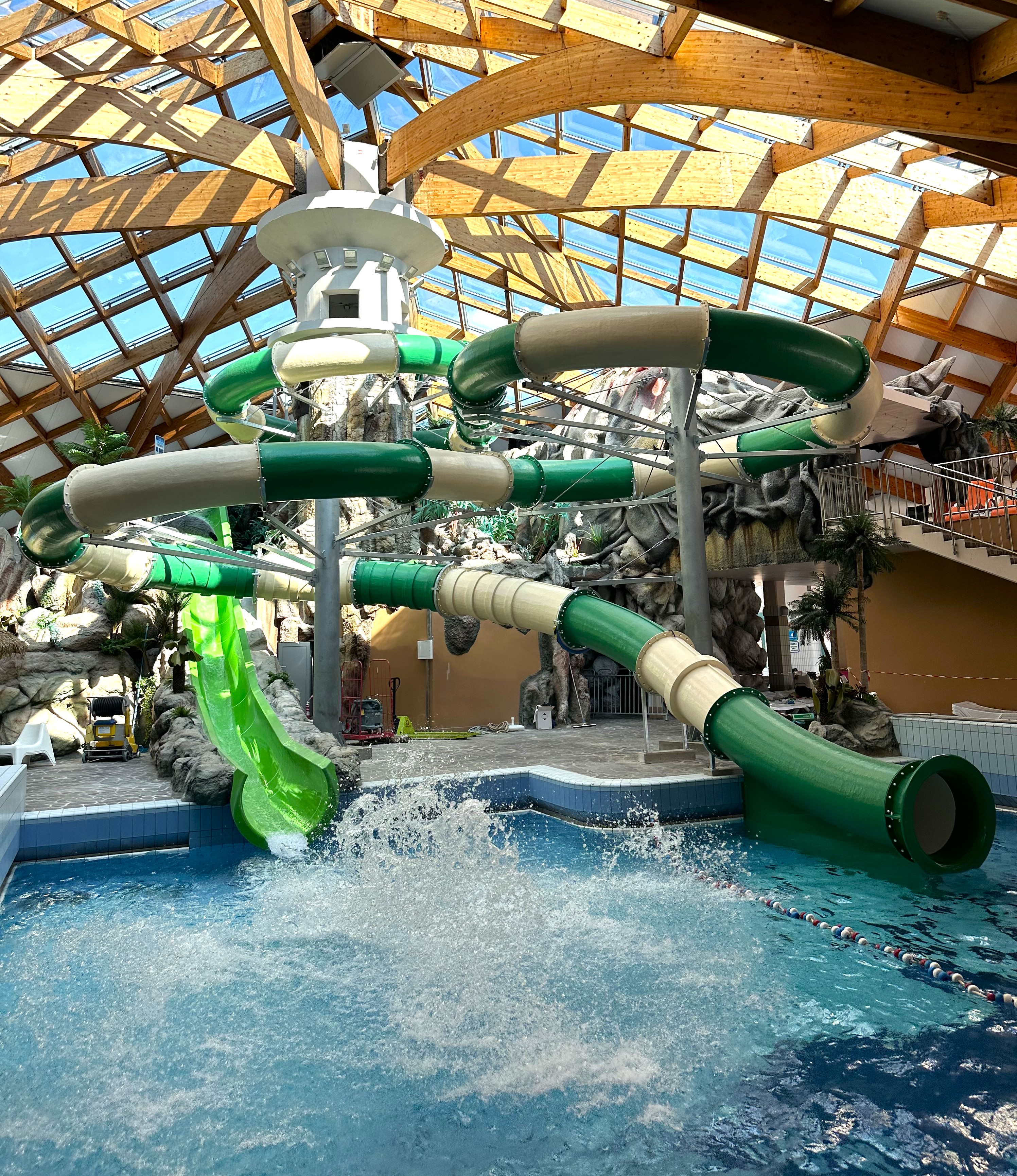 NEW! Kong Slide in the Winter Thermal Riviera - Terme Čatež